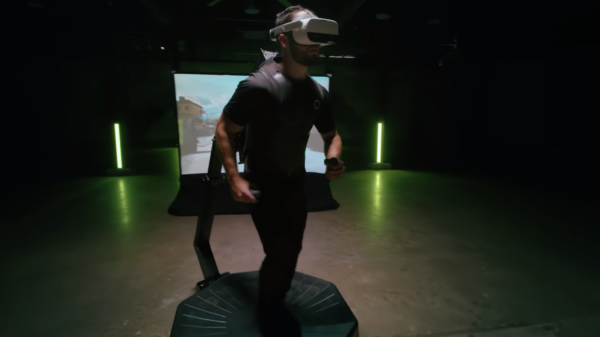 Virtuix's Omni One omnidirectional treadmill looks freaking incredible ...