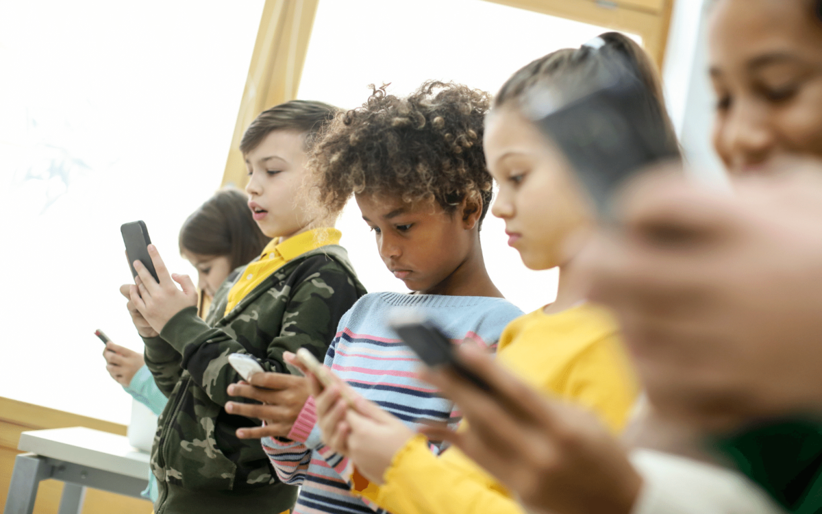 Mobile Phones Can Enable Learning During School Disruptions - Here’s ...
