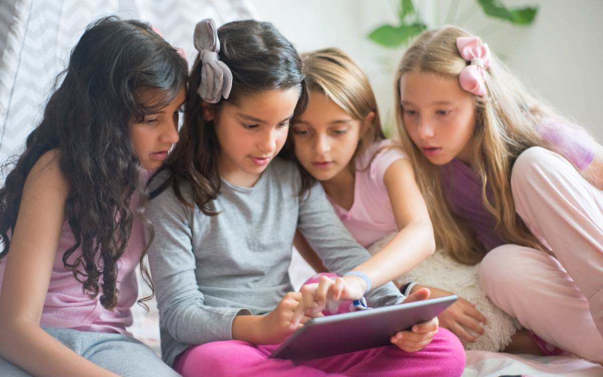 3 Ways App Developers Keep Kids Glued To The Screen – And What To Do ...