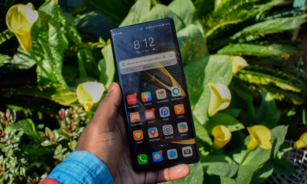 Huawei Nova 10 review - Beautiful inconvenience - Stuff South Africa