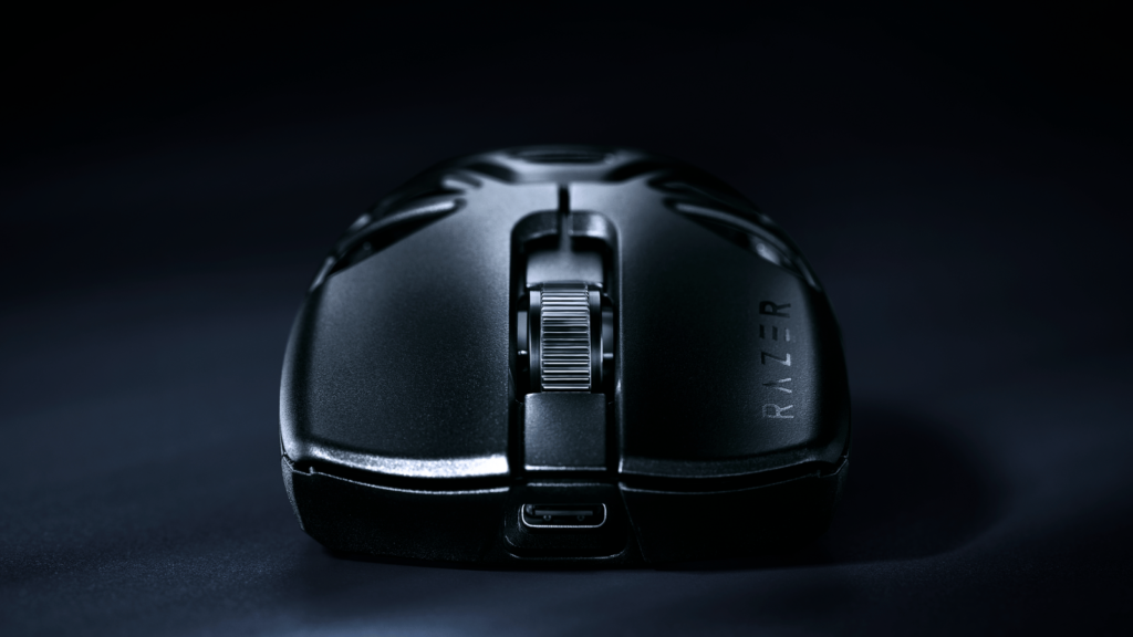 Razer Announces 49g Viper Mini SE For Gamers With Deep Pockets And No ...