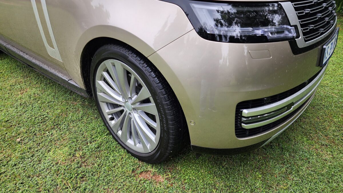 Range Rover First Edition (2023) Review - The Price Of Luxury (is ...