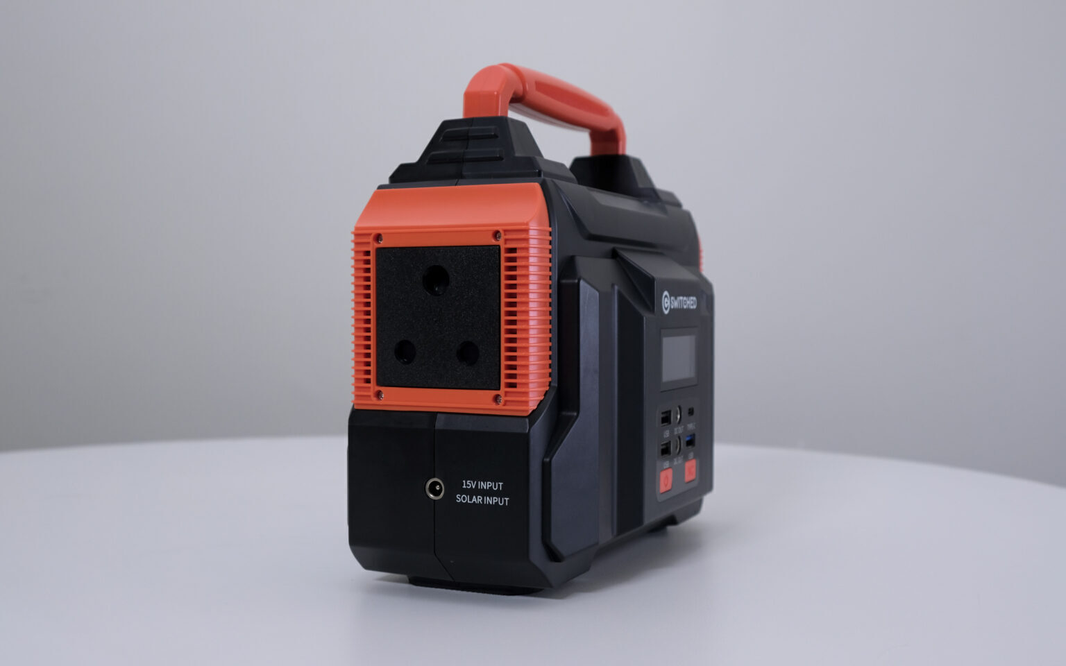 Switched 300W/222Wh Portable Power Station review – The entitled middle ...