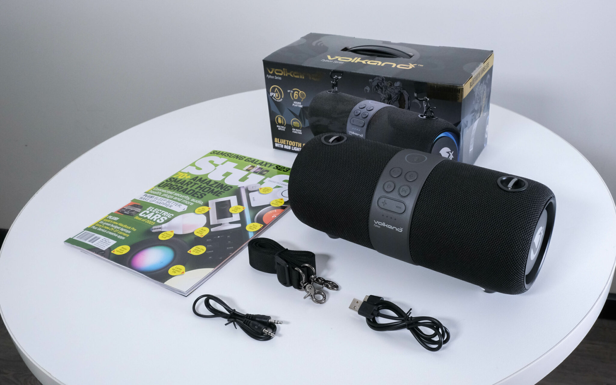 VolkanoX Python Series Bluetooth Speaker Review - Won't Strangle Your ...