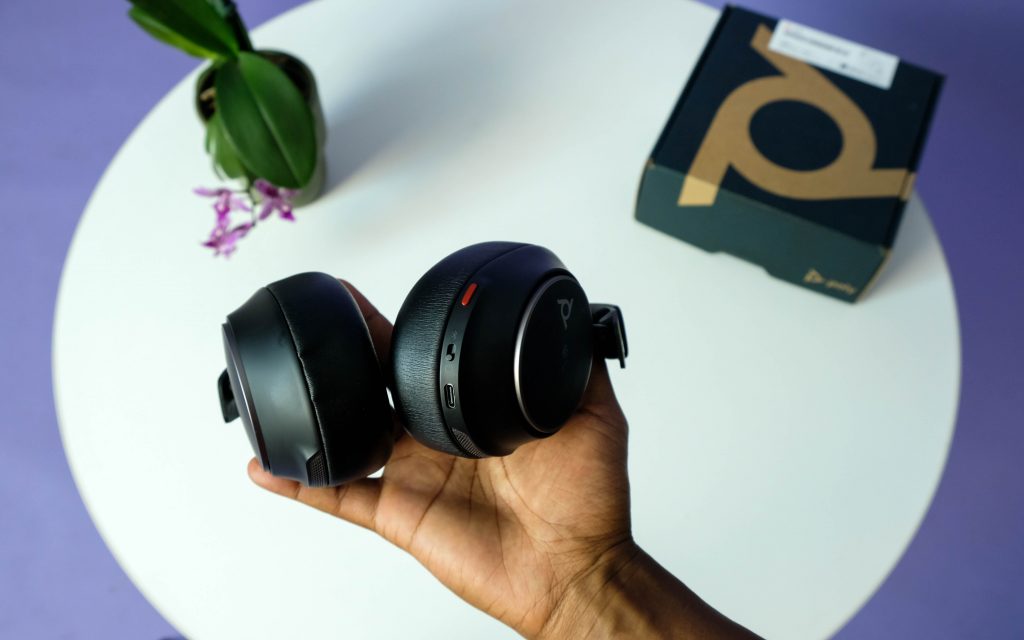 Poly Voyager Surround 80 UC Review - Are You Sure These Are For Office ...