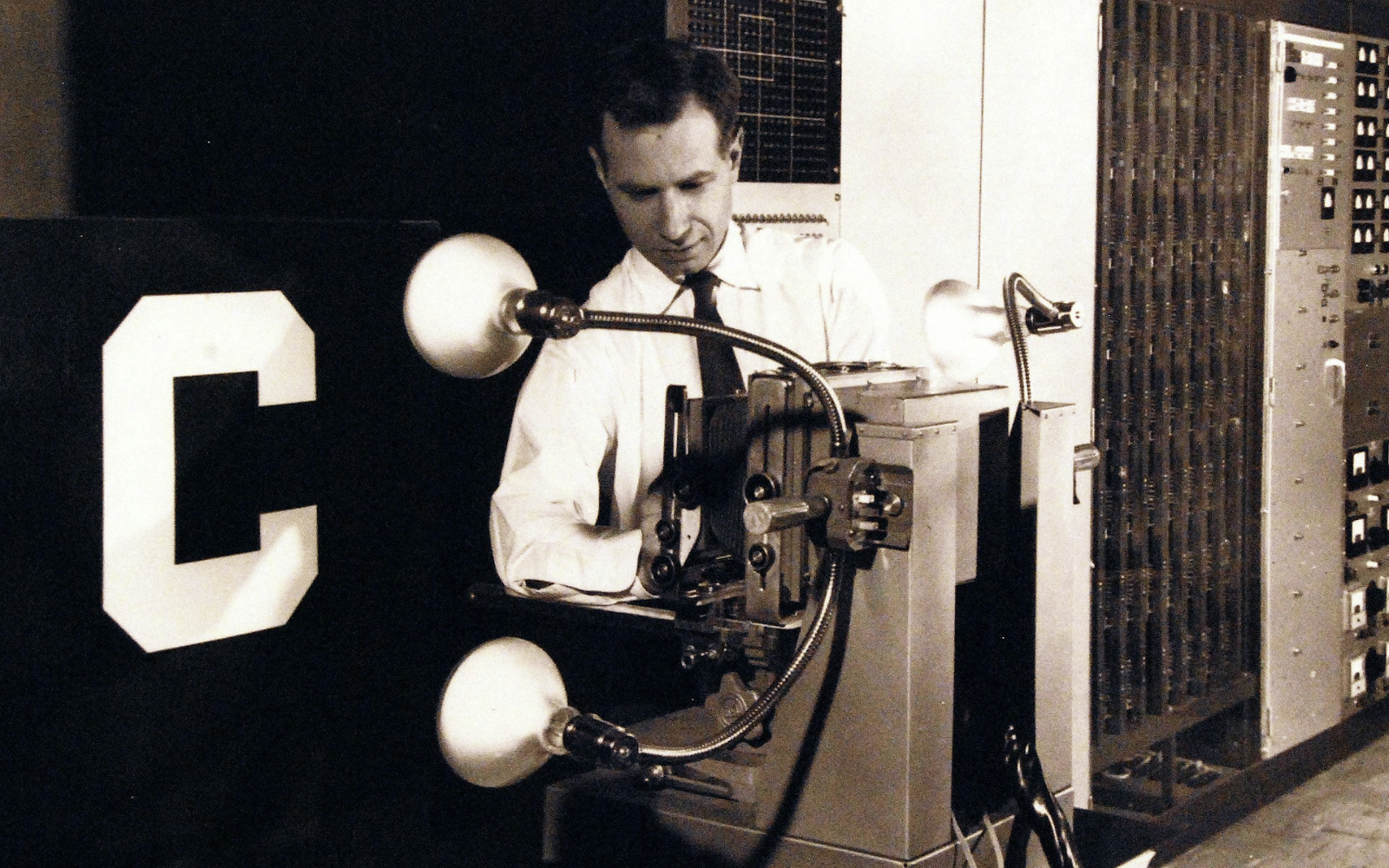 We’ve Been Here Before: AI Promised Humanlike Machines – In 1958 ...