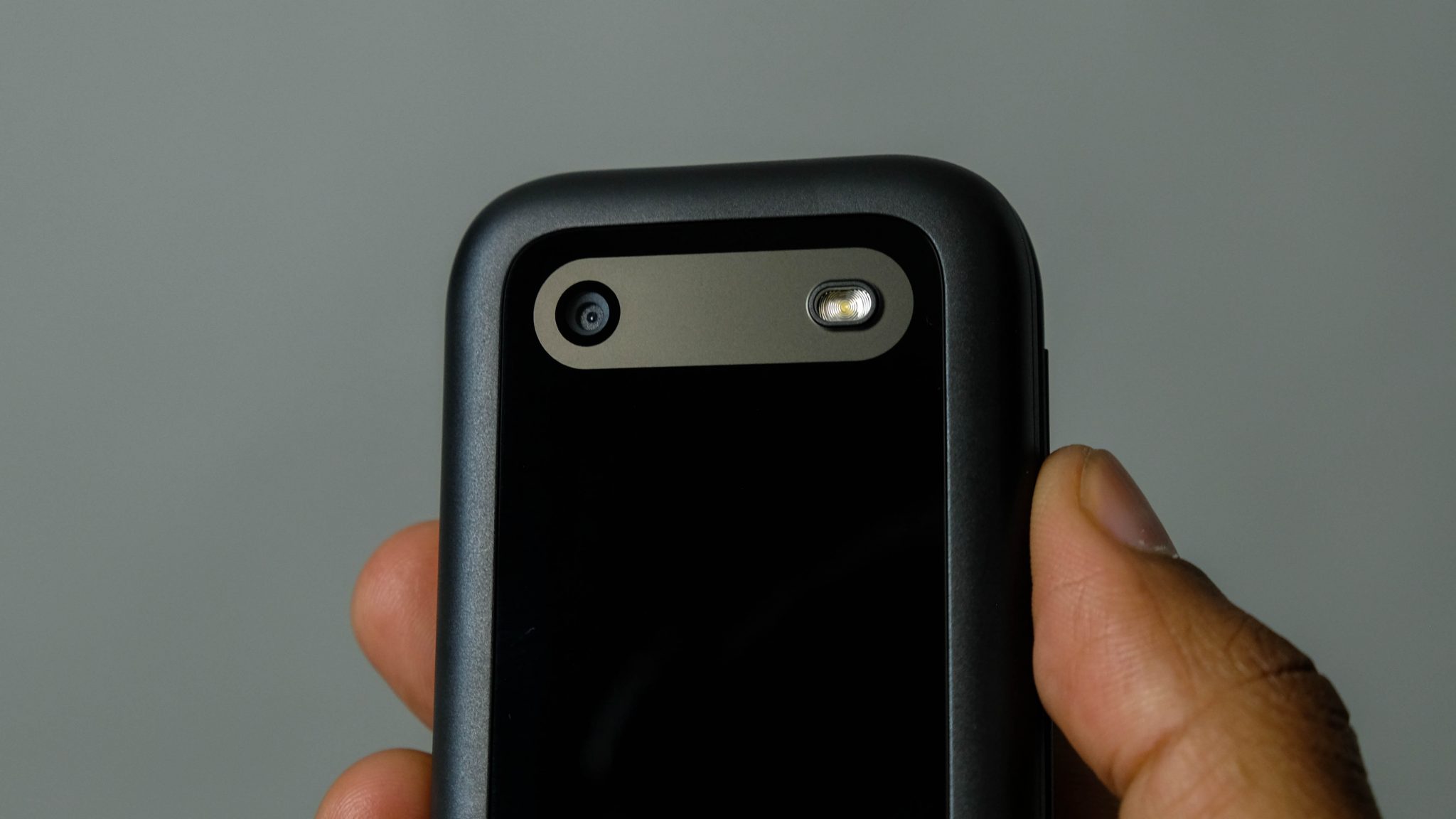Nokia 2660 Flip review - A flipping neat little budget phone - Stuff ...