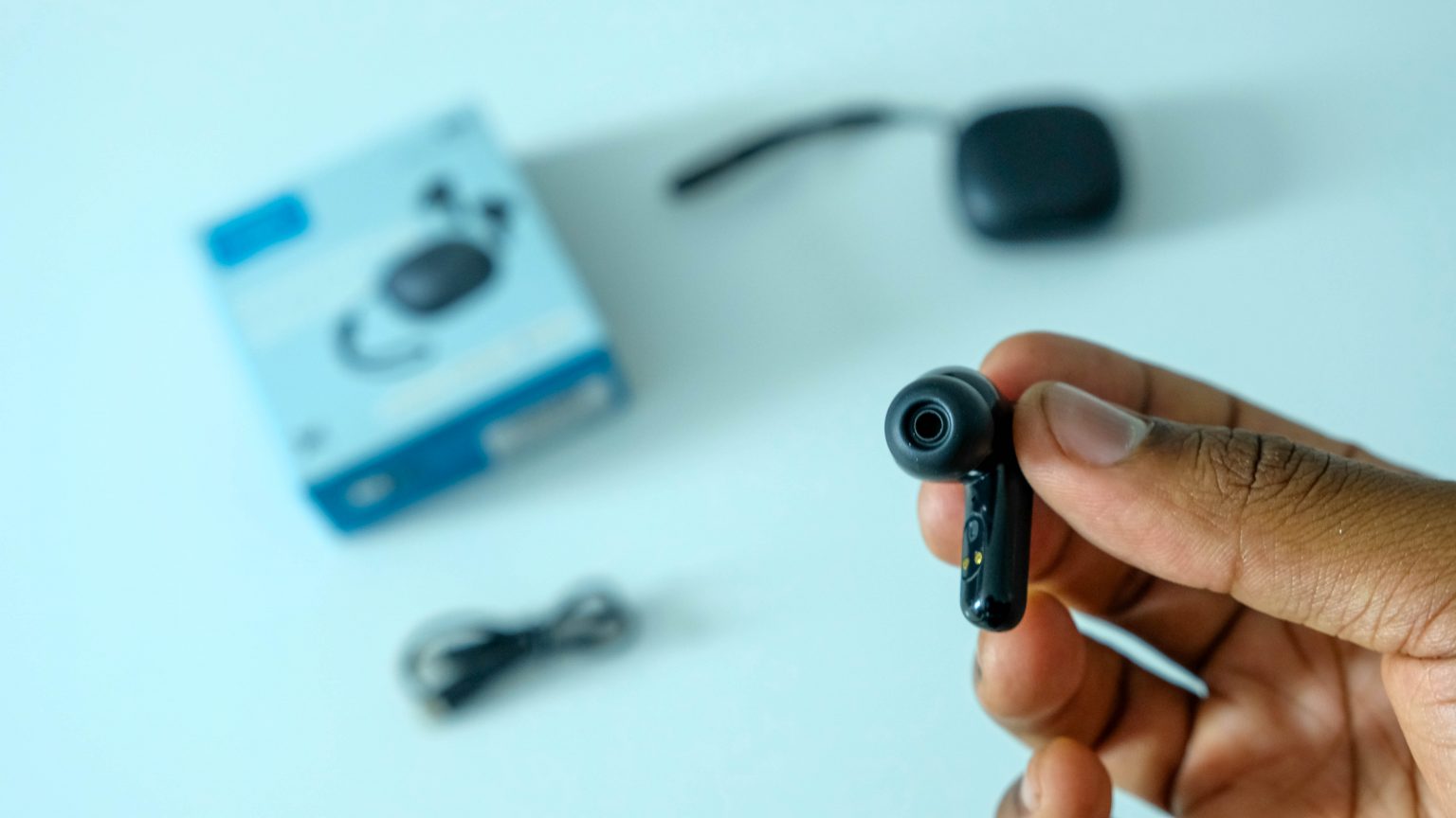 Soundcore R50i Review - Big Bass On A Baby Budget - Stuff South Africa