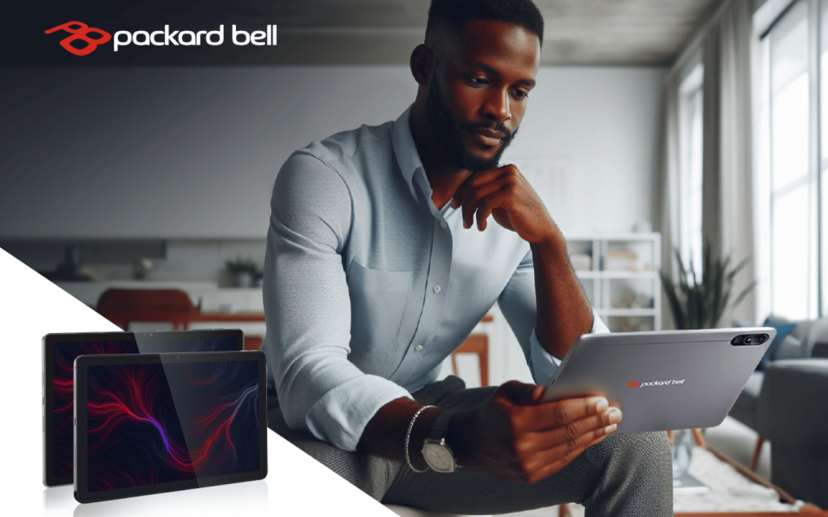 Packard Bell Takes You Speeding Around Silverstone With Its Current ...