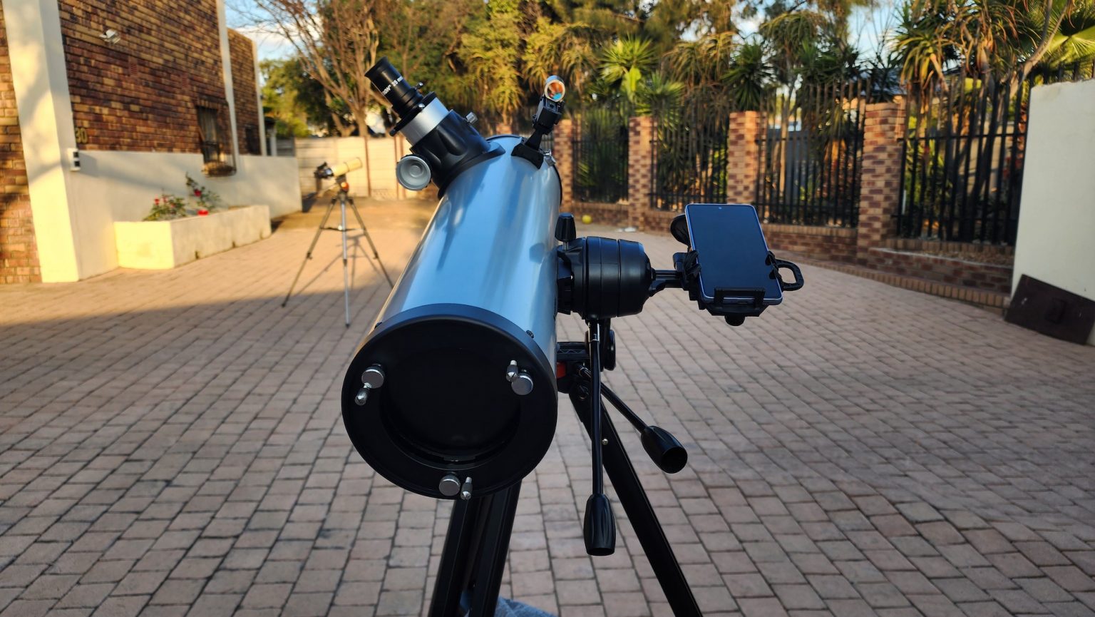 Celestron StarSense Explorer DX130 AZ Review - For Beginners With A Bit ...