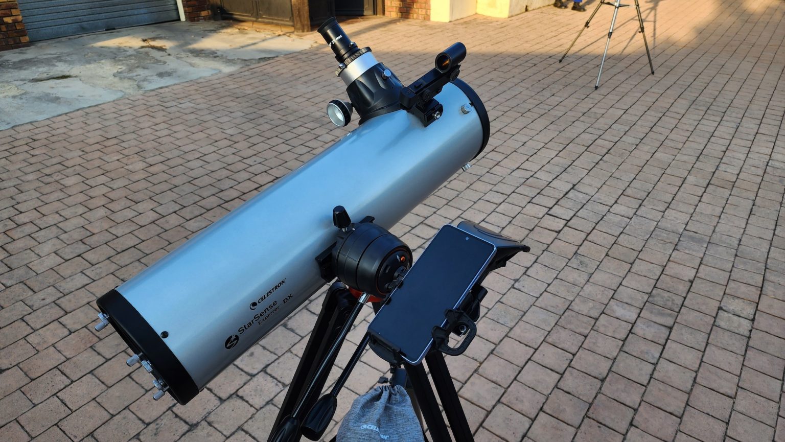 Celestron StarSense Explorer DX130 AZ Review - For Beginners With A Bit ...