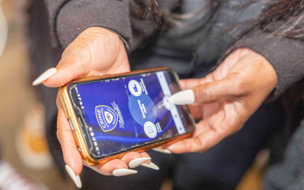 Gauteng Officially Launches E-Panic Button App – What You Need To Know ...
