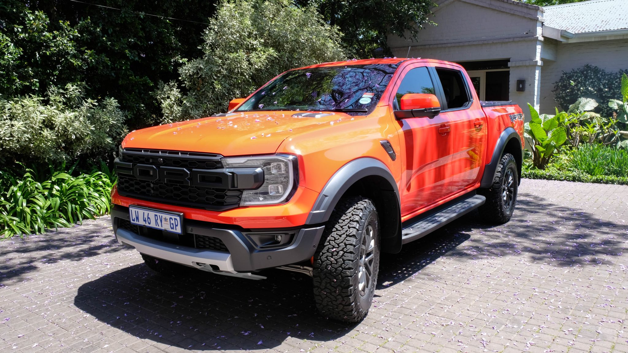 Ford Ranger Raptor (2024) Review – A Wolf In Wolf’s Clothing - Stuff ...