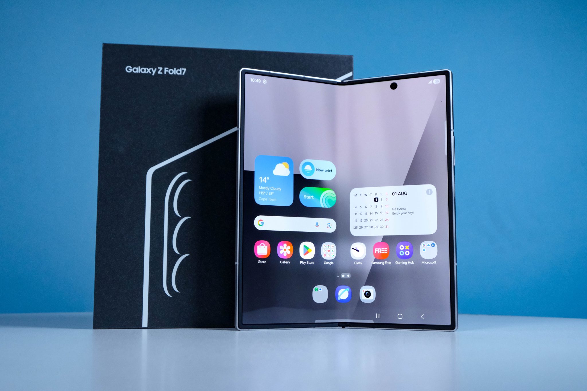 Samsung Galaxy Z Fold 7 Review - Positively Thinning Out The Herd ...